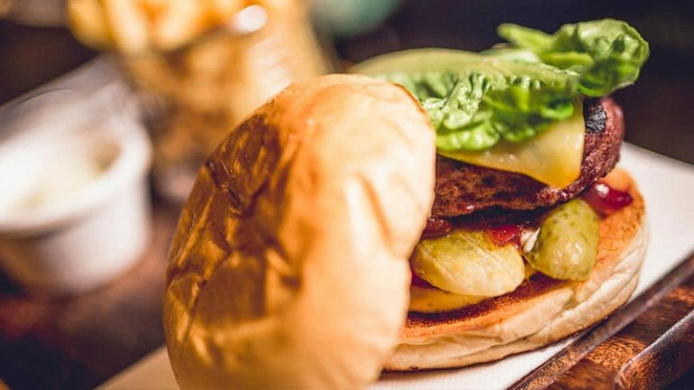 Food and Drink - Bar Restaurant Lisburn Road: The Chelsea Belfast